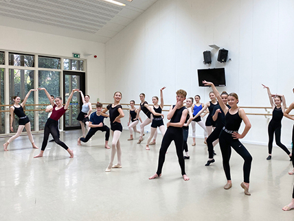 Holiday Courses - Tring Park